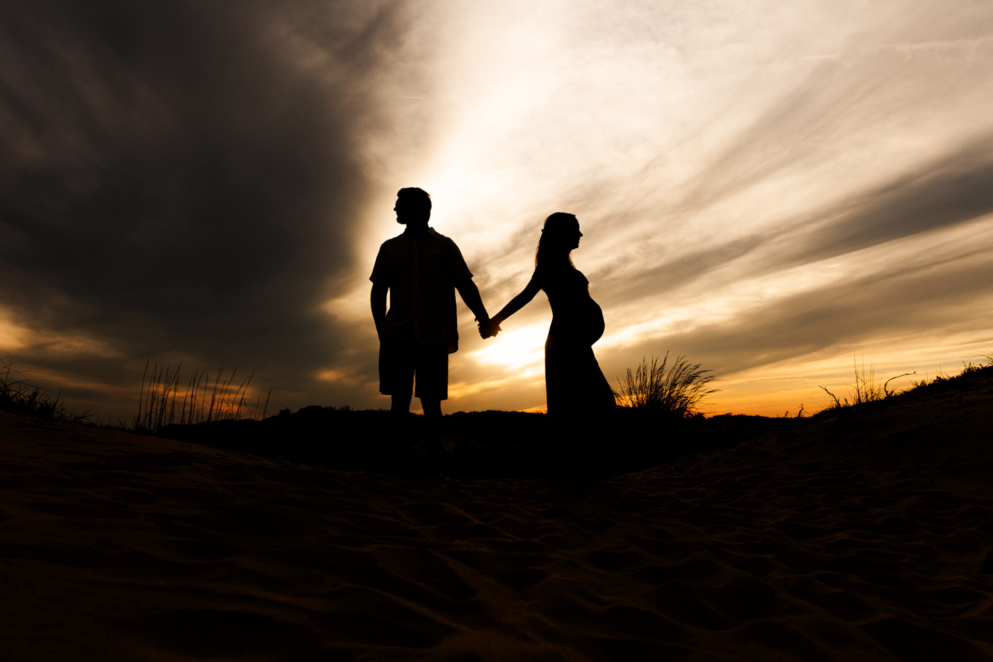 Golden Hour Glow: A Dreamy Sandbridge Beach Maternity Session - Sami Roy Photography, Virginia ...